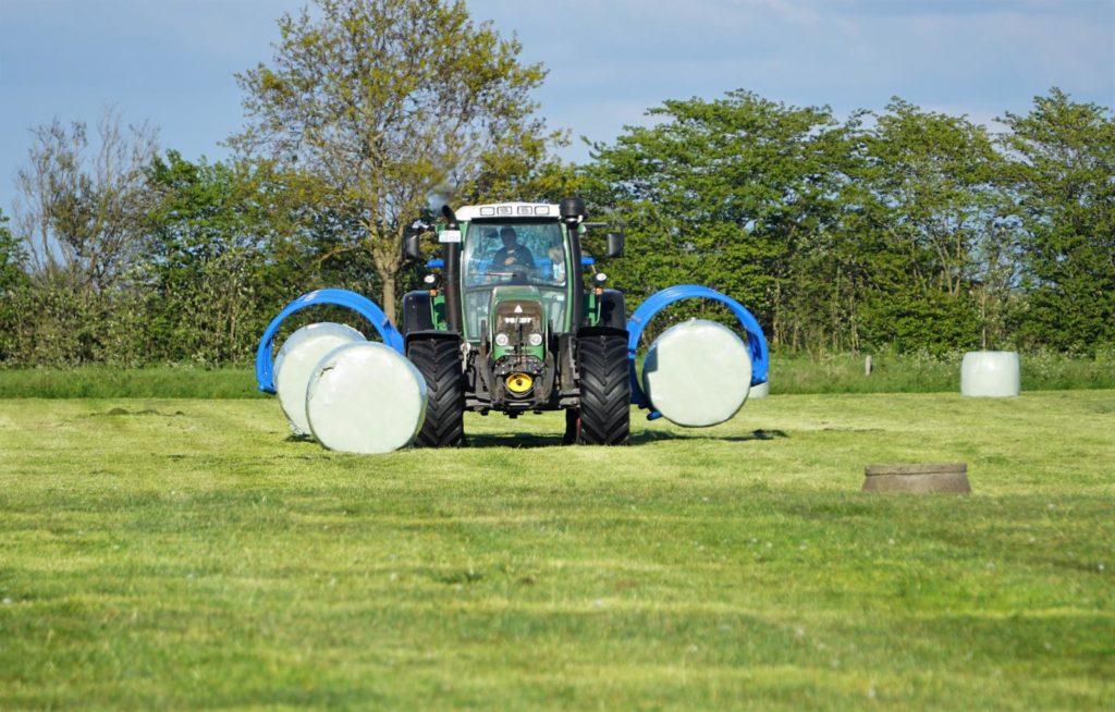 Wilson Bale Trailer | Webbline Nz